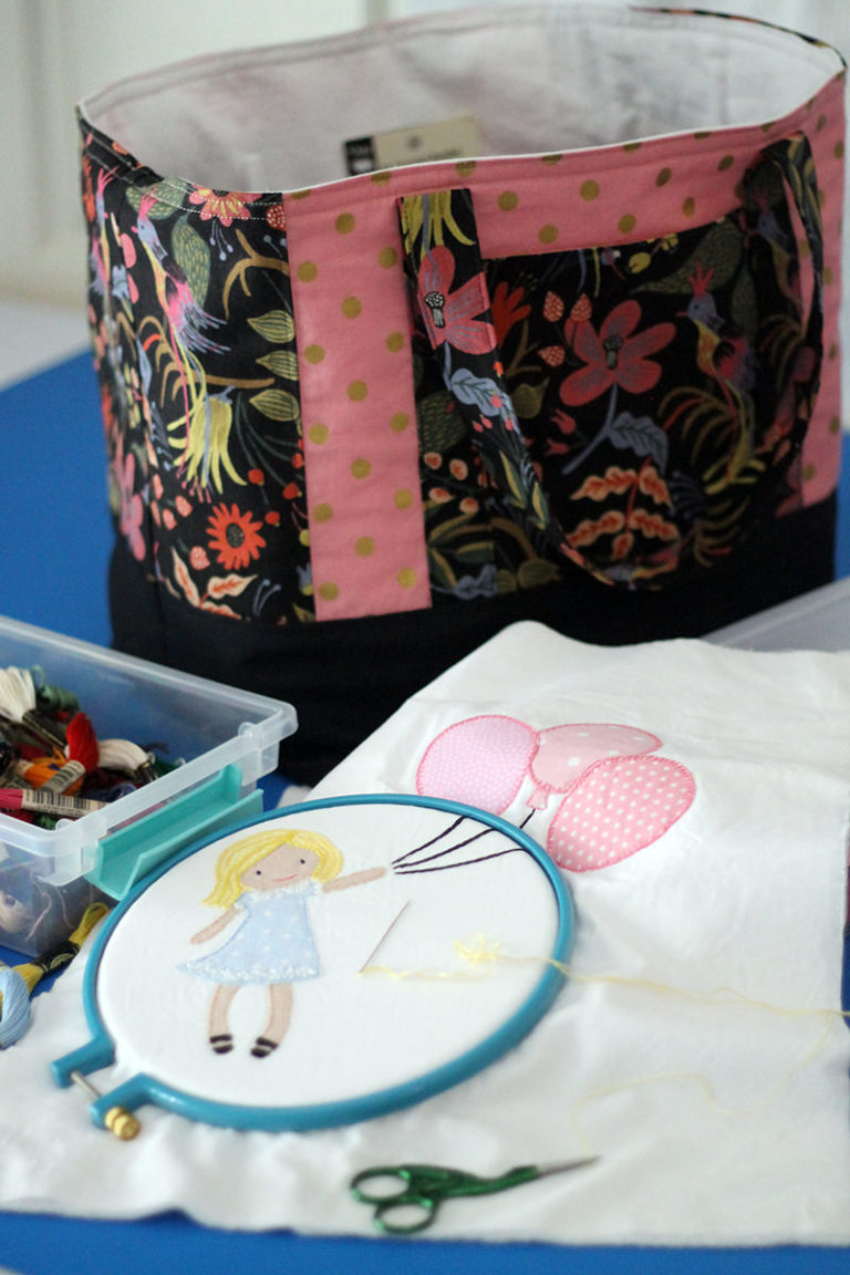 Hand Stitchery Bag Tutorial